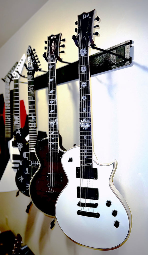 in Bloom – Neck Illusions